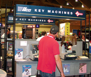 Scenes From ALOA 2004 | Locksmith Ledger