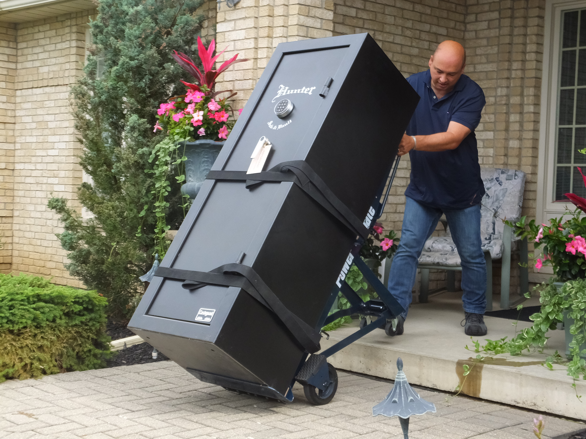 Safes > Safe moving equipment | Locksmith Ledger