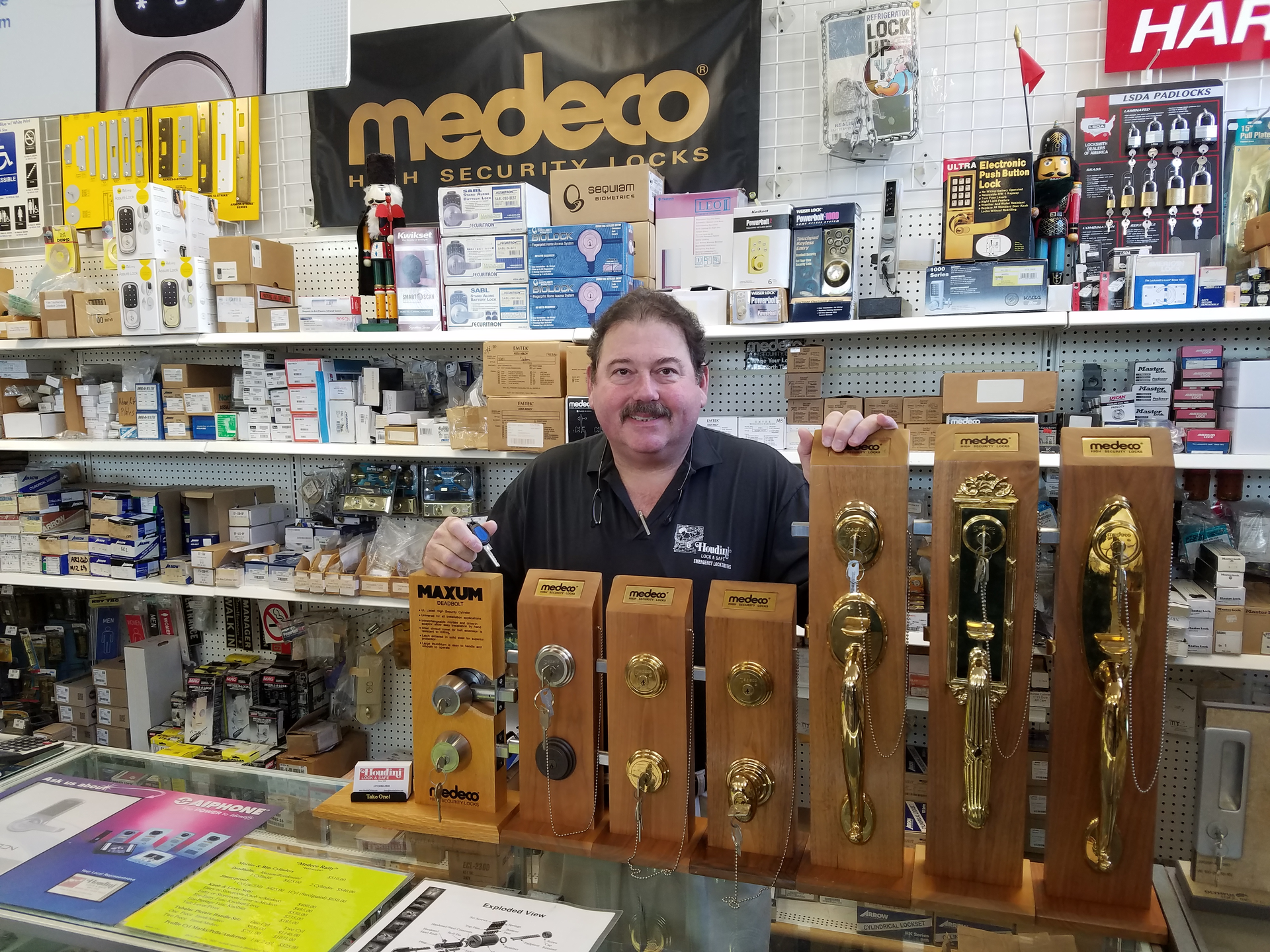 Opening a Retail Lockshop: Not an Open and Shut Case | Locksmith Ledger