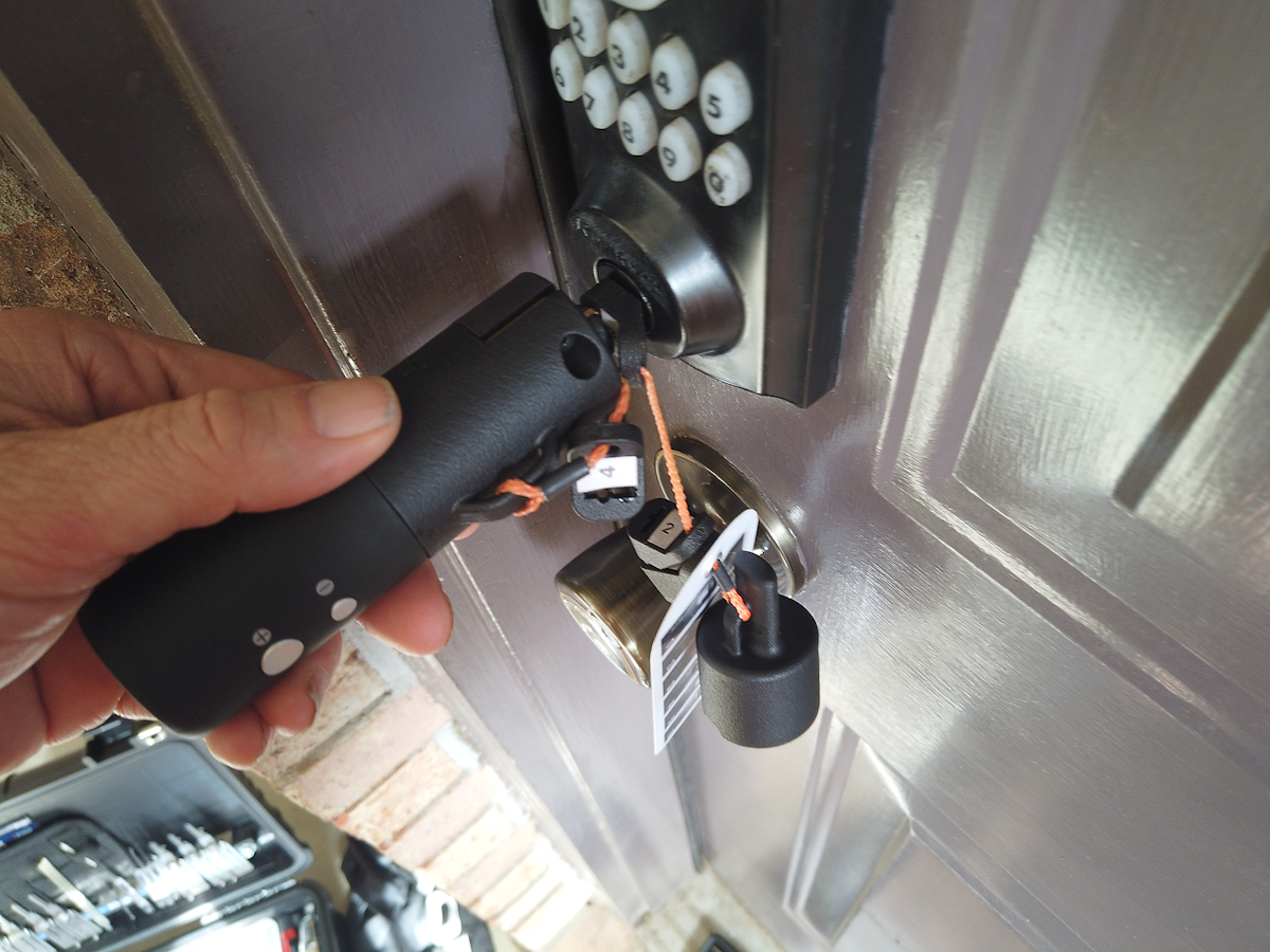 Kwikset SmartKey Decoder Opens New Doors | Locksmith Ledger