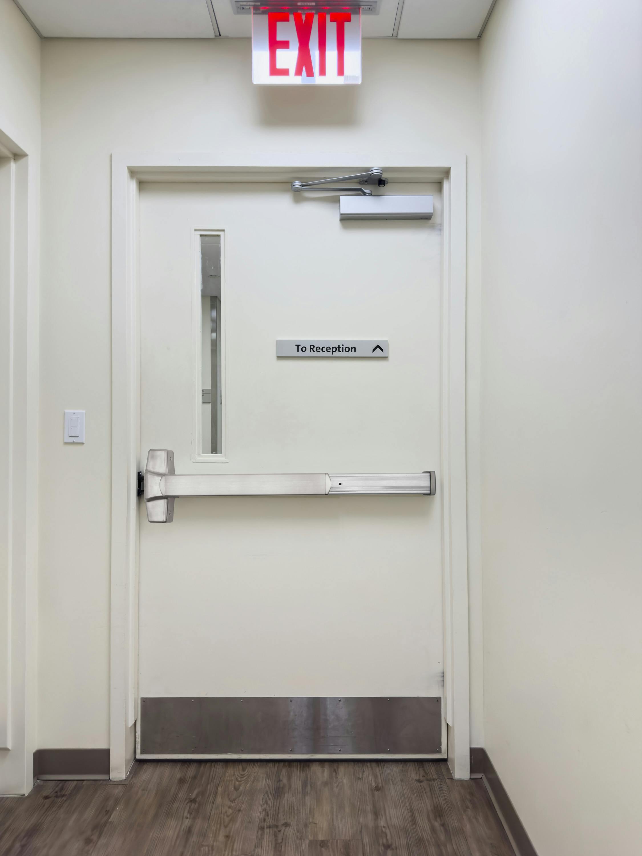 Brinks Commercial launches M91P Rim Panic Exit Device | Locksmith Ledger